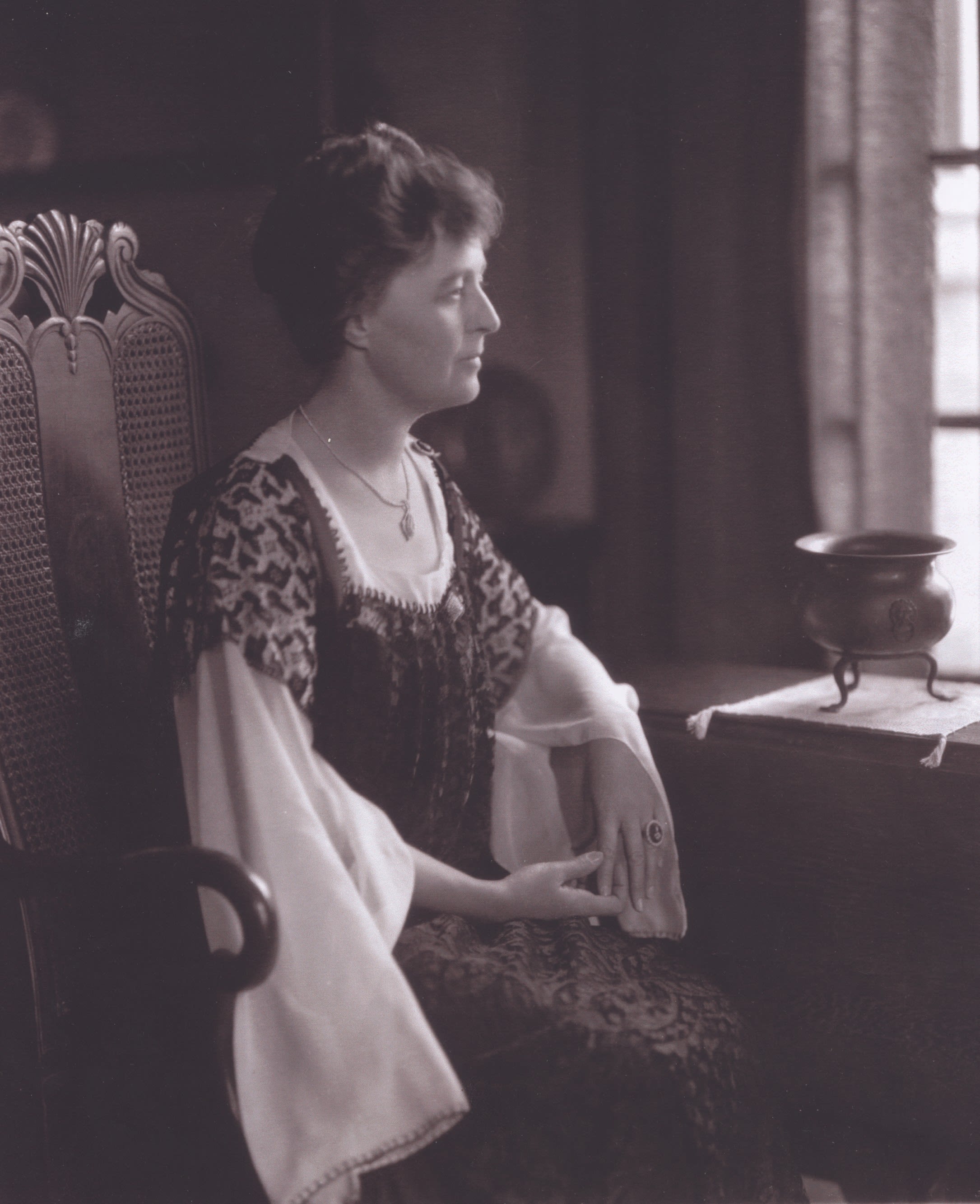 The Carlile Family, 1936-1954 | Ohio's First Lady